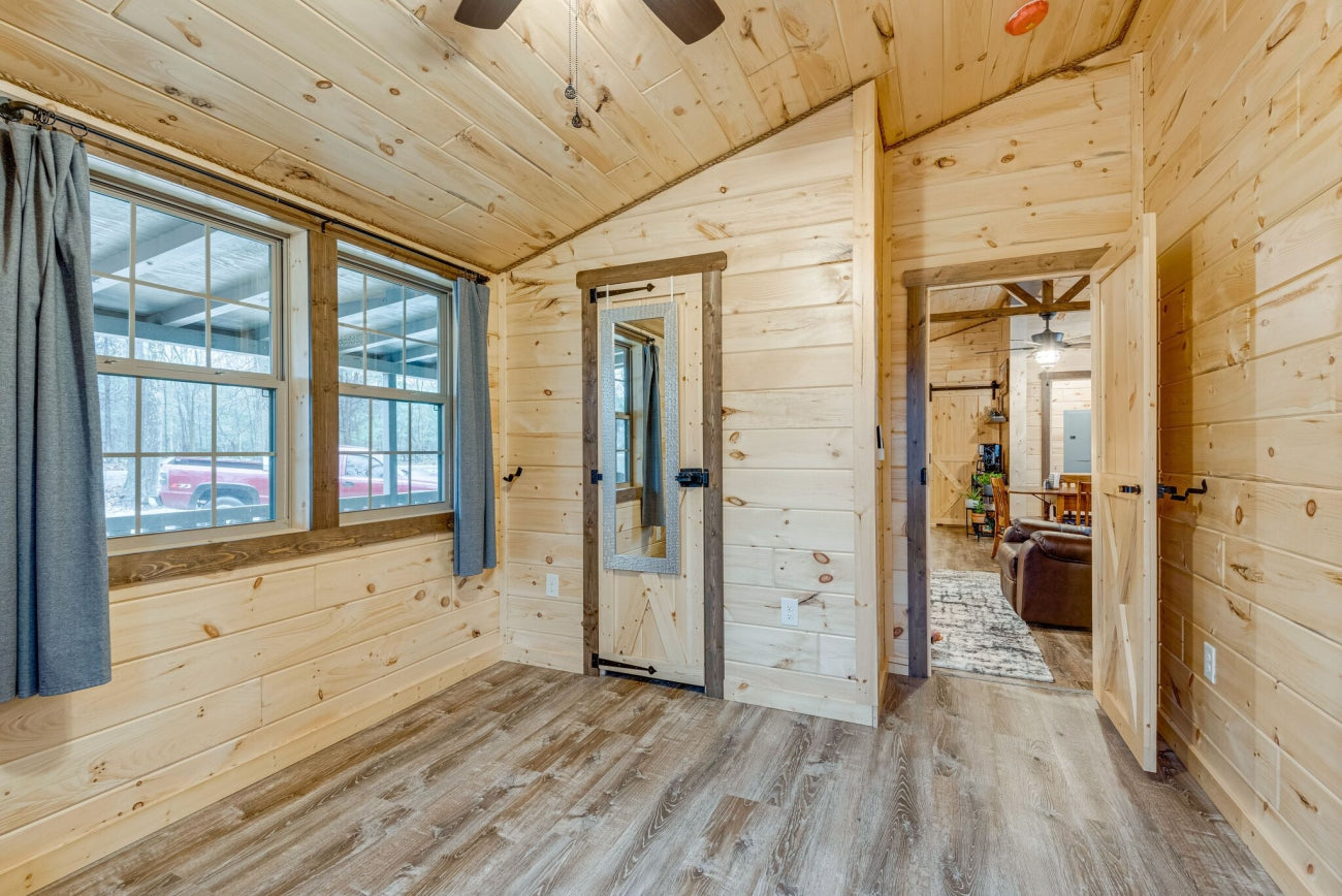 The Wolf Lodge Cabin (3 bed 2 bath) – Amish Built Cabins