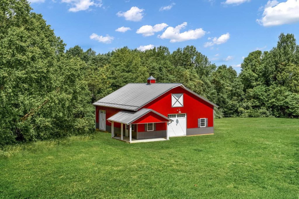The Red Barn - 40 x 48 x 12 – Amish Built Cabins | Modular Cabins ...